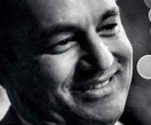 Remembering The Legendary Singer Mukesh - मुकेश की इन यादों को सजों कर ...