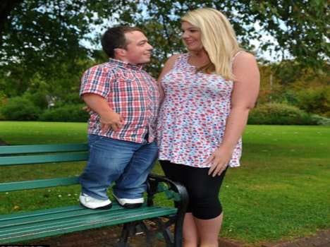 Dwarf Love That Would Leave You Amazed - 3 फुट 7 इंच के बौने को मिली 5 ...