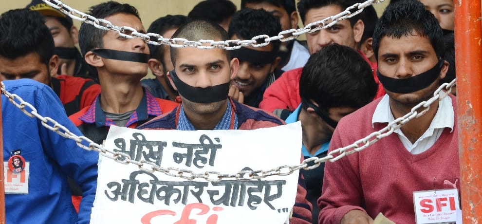 Sfi Hunger Strike At Hp University. - एचपीयू में Sfi का अनशन जारी ...