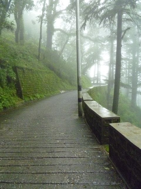 Awesome Mussoorie In Monsoon Season - बरसात में मसूरी में बरसती है ...