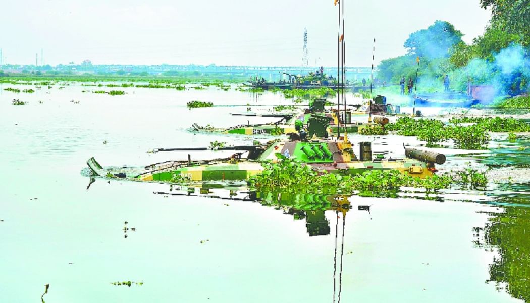 Operation Megh Prahar: Army Practices In Yamuna River To Defeat Their ...