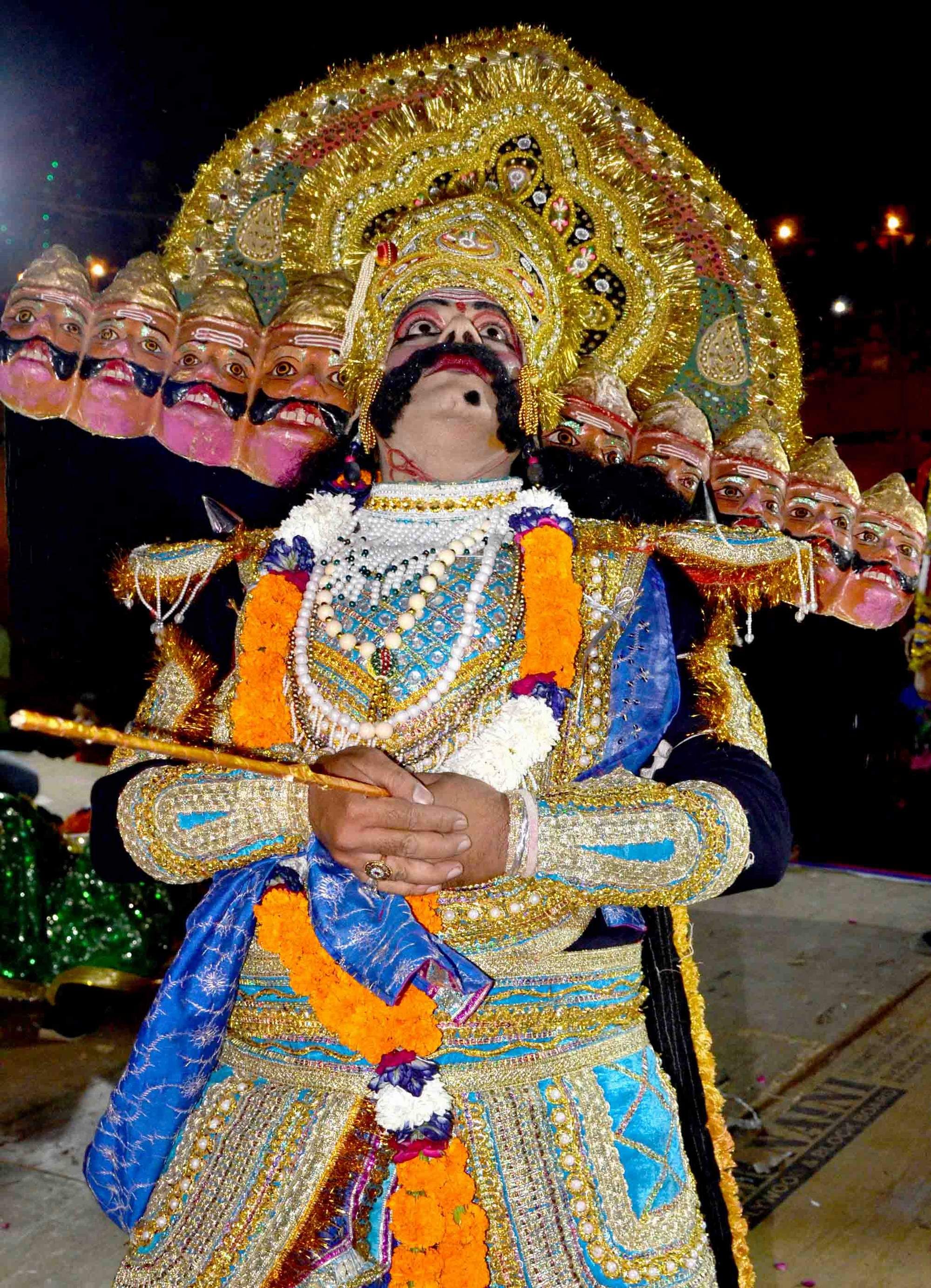 Ravan Vadh At Vijayadashami Festival In Uttarakhand. - जब श्रीराम ने ...