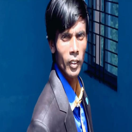 Bangladesh Actor Hero Alom Is Internet's Latest Sensation - चना बेचने ...