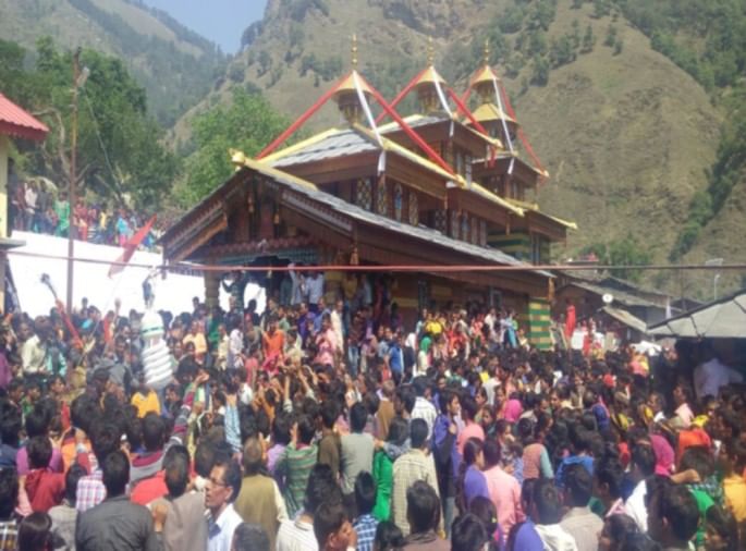 Himachal Pradesh‬ Peoples Worship Mahasu Devta Temple For Justice ...