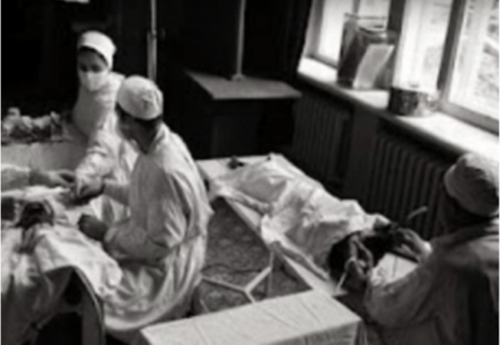 Strange Results Of Sleep Deprivation Experiment On 5 Prisoners - आखिर ...