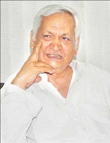 Former Mla Zafar Alam's Meat Factory Closed - पूर्व विधायक जफर आलम की ...