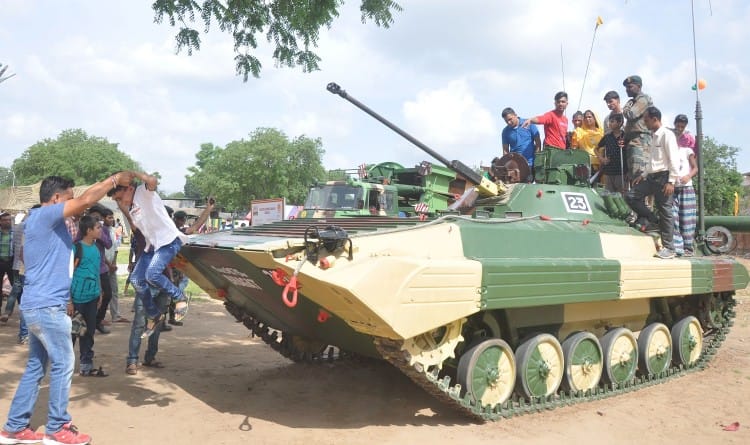 Tank On Crossing On Meerut Roads Says The Story Of Victory Of Indian ...