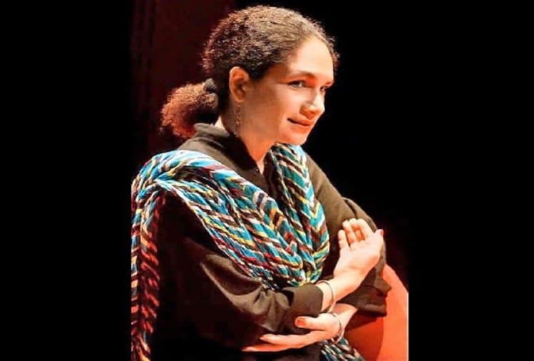 Naseeruddin Shah's Daughter Heeba Shah Says Gets Relaxed By Theater ...