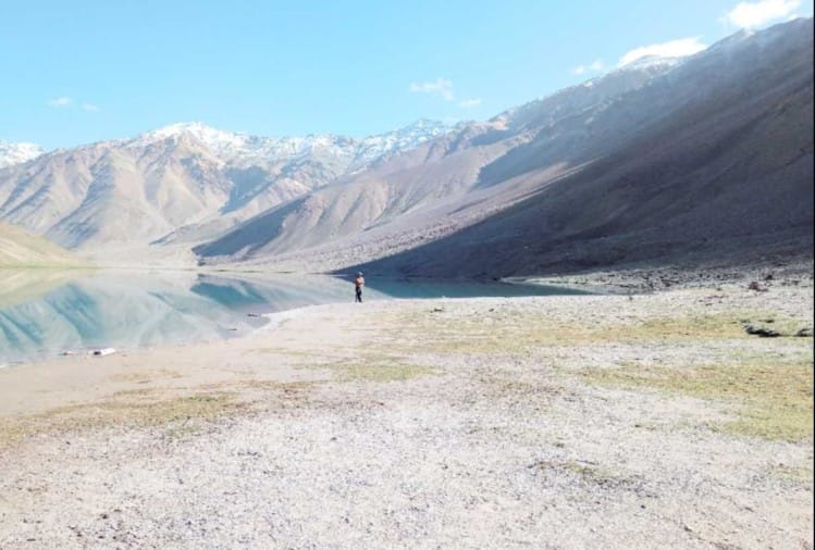 Worlds Beautiful Natural Lake Chandranahan Retreated By One And Half ...