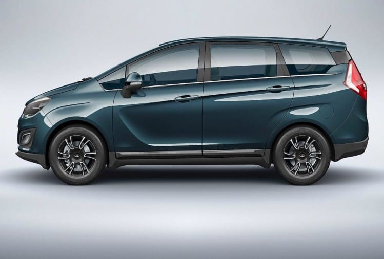 Mahindra Reveal Most Awaited Car Marazzo Today In Nasik - लांच हुई ...