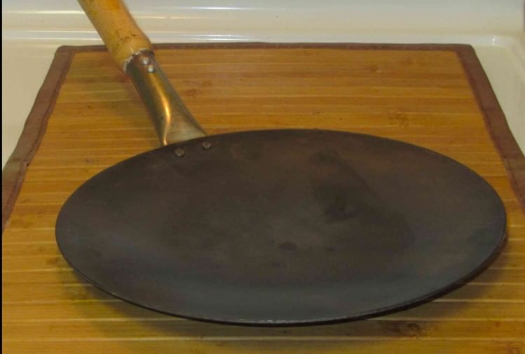 Secret Power Of Tava It Attract Wealth In Our Home - Astro Tips For ...