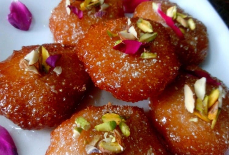 Raksha Bandhan 2020 Easy Recipe To Make Bread Khoya Roll - Raksha ...