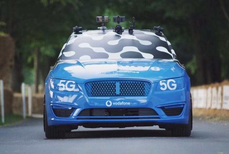 Samsung And Vodafone Unveiled World's First 5g Remote Controlled Car At ...