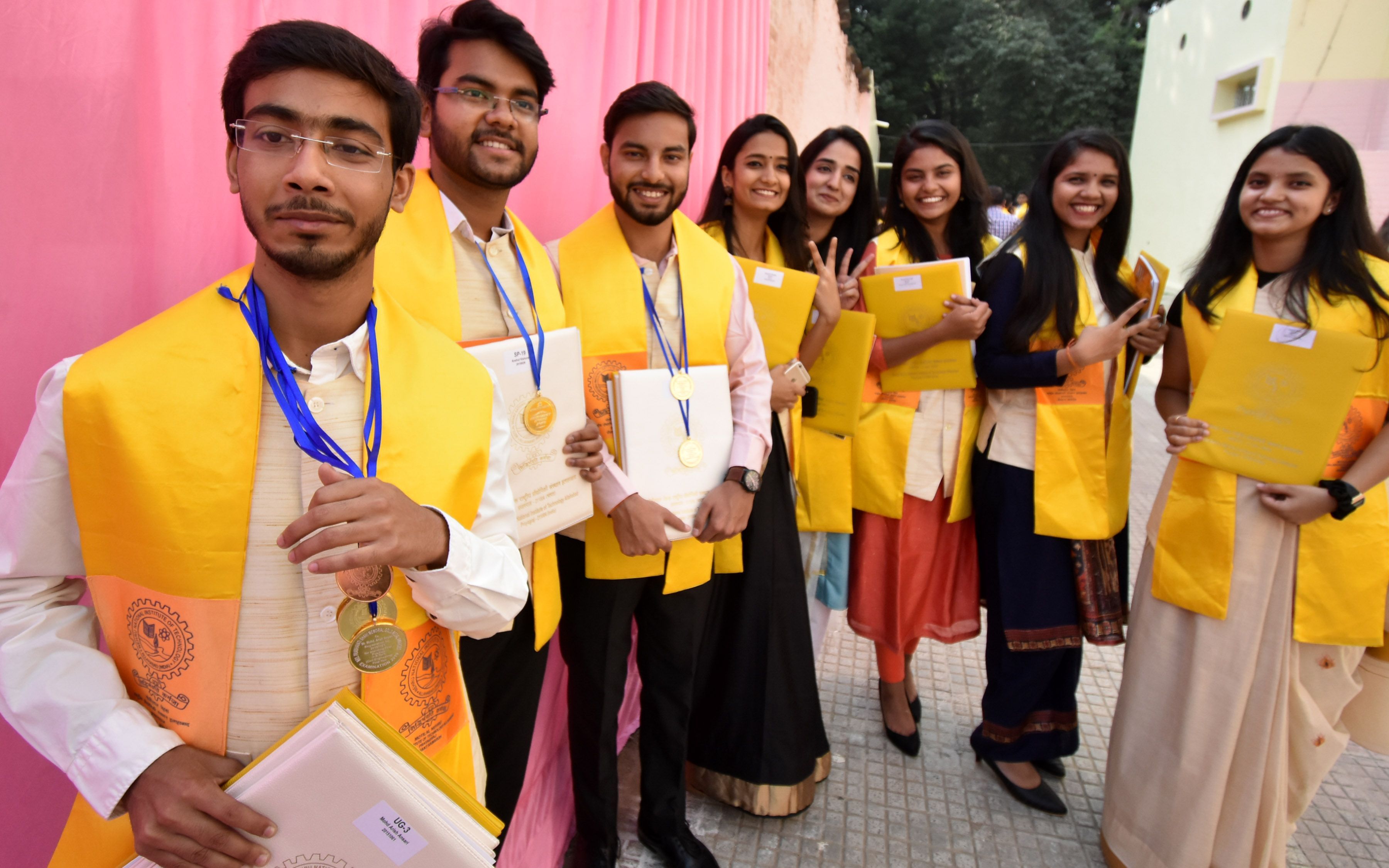 Mnnit Convocation 2019 - Prayagraj News - बीटेक के तुषार को इंस्टीट्यूट ...