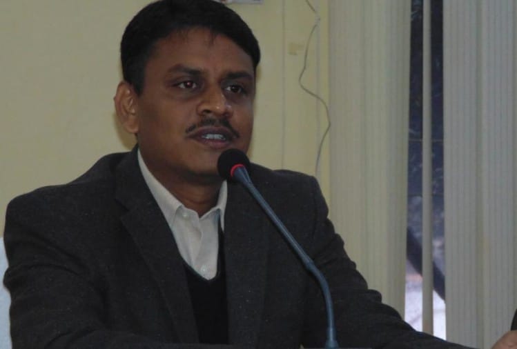 Varanasis New Dm S. Rajalingam There Was Discussion In The Name Of ...