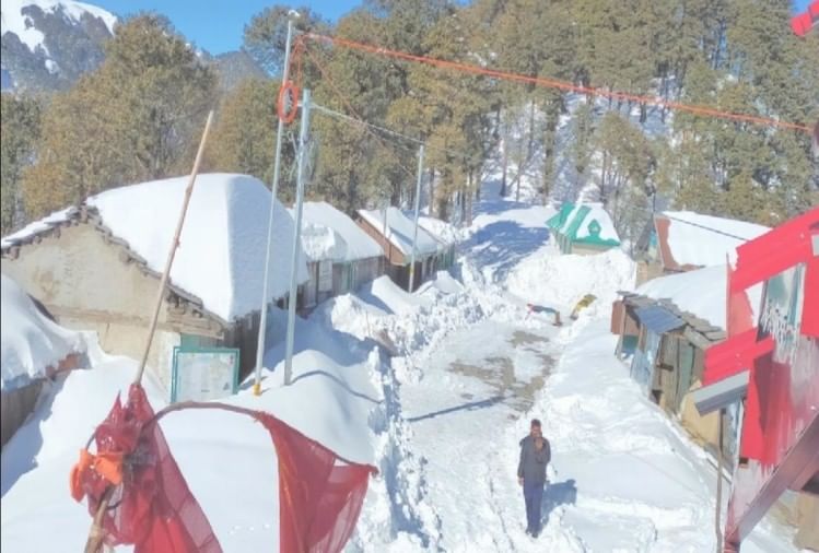 Himachal Weather Update: Snowfall On Rohtang Including Peaks, Air Flights Canceled - हिमाचल ...