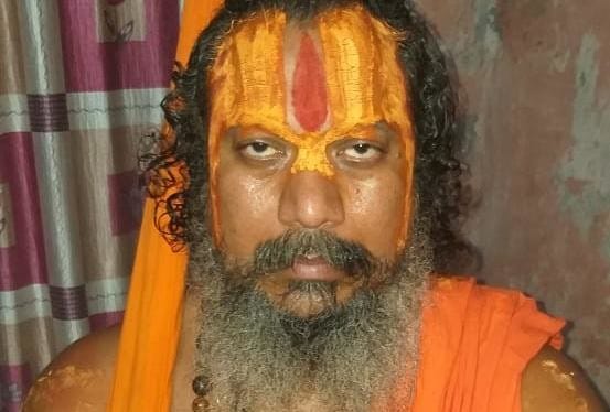 Swami Paramhans Das Maharaj Prayed To Baba Vishwanath For The ...