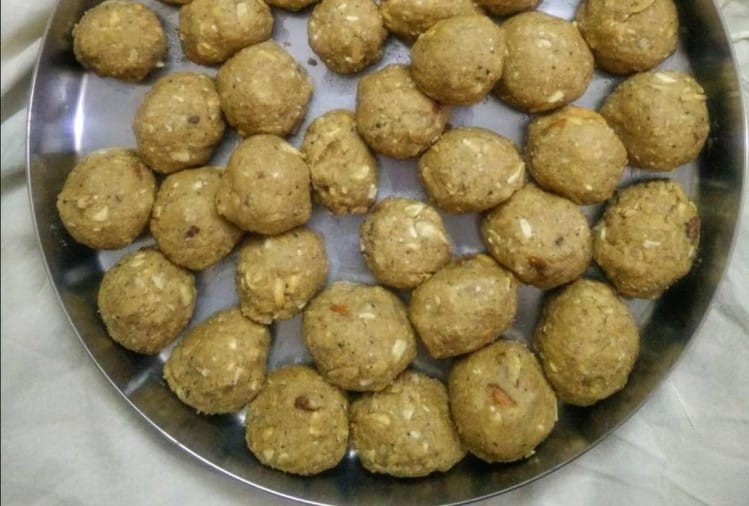 Janmashtami 2020 Food Recipes Panjiri Ladoo Recipe In Hindi How To Make ...
