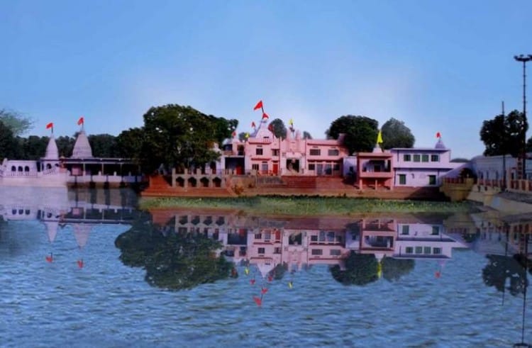 Ancient And Historical Sites Of The District Attract - आकर्षित करते हैं ...