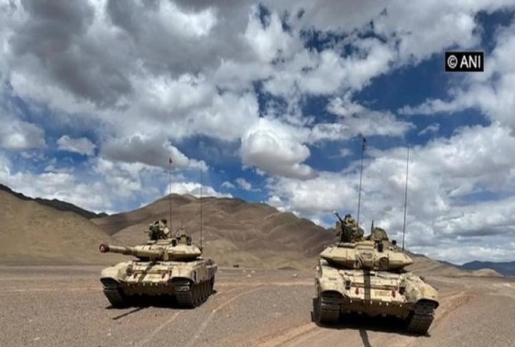 Indian Army Tank Regiments Prepared For Complete Operations In High ...