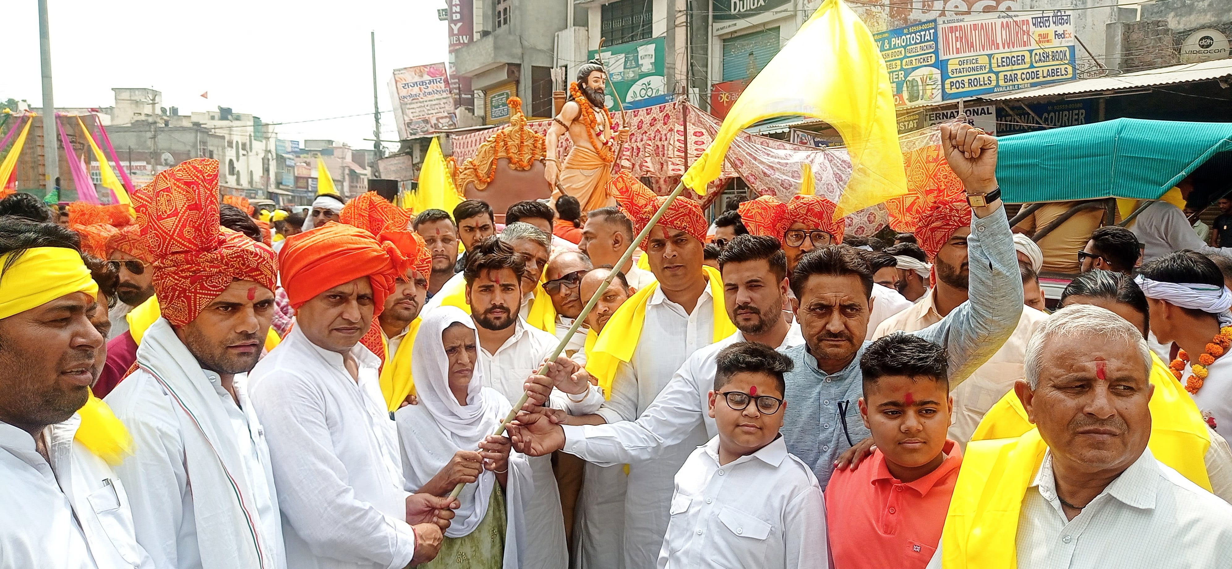 Procession Taken Out On Parashuram's Birth Anniversary, Performed Havan ...