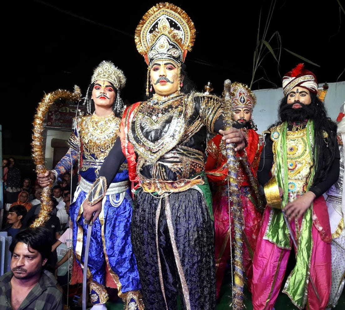 Procession Of Lord Govardhan Taken Out With Pomp - Baghpat News ...