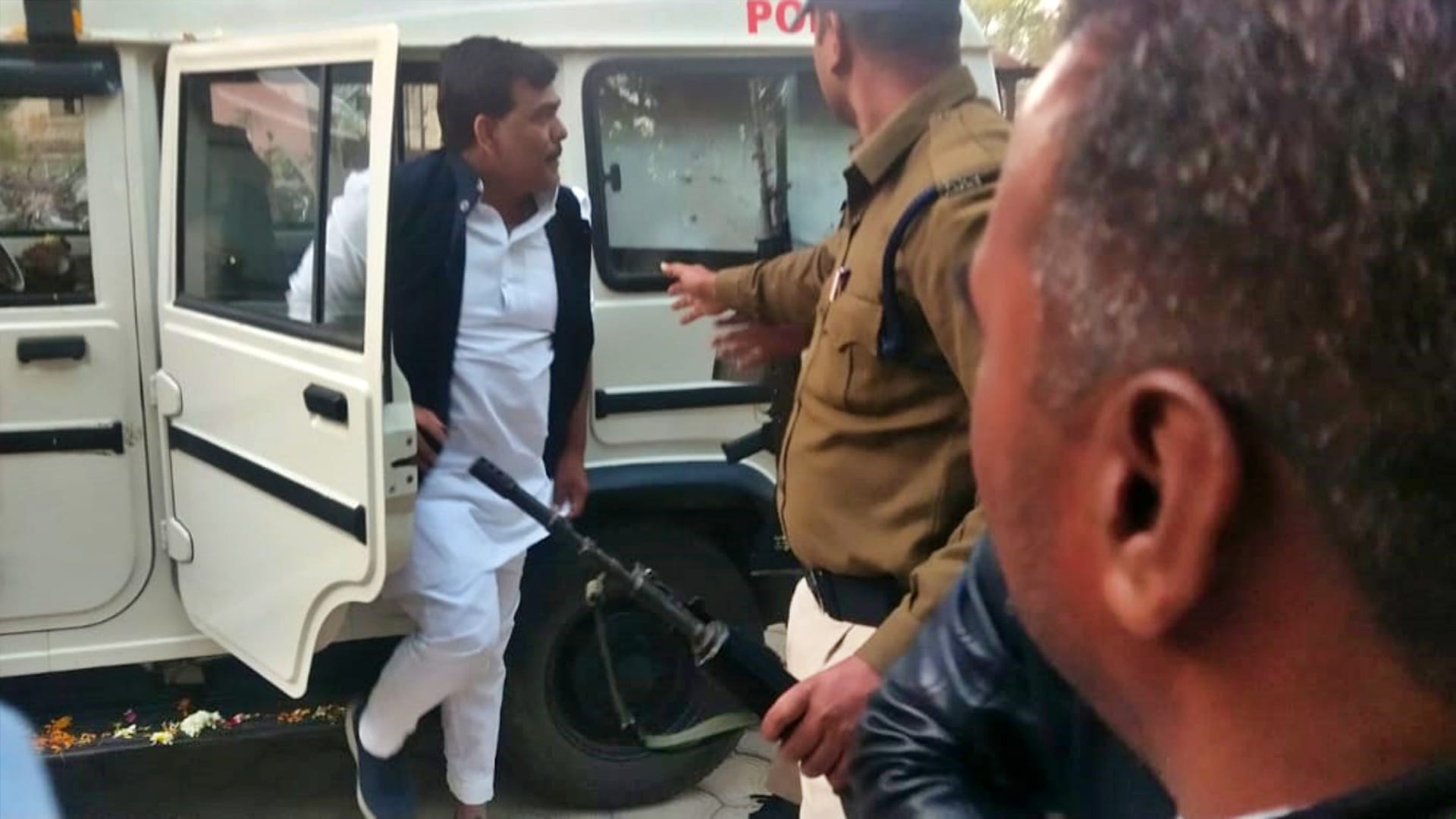 Ratlam Police Brought Mla Manoj Chawla On Remand On Charges Of ...