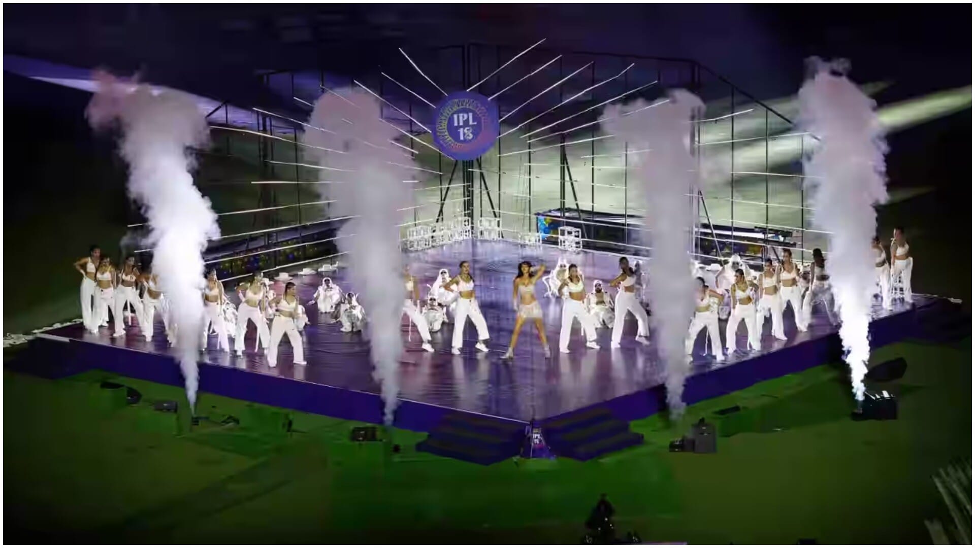 Disha Patani Ipl 2025 Opening Ceremony Dance Performance Photos Kkr Vs ...