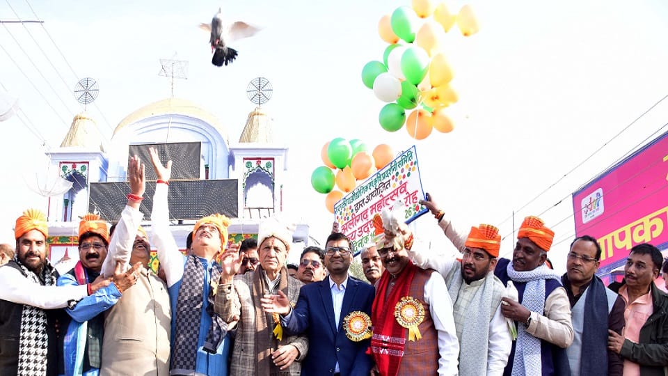 Aligarh Exhibition:145वां अलीगढ़ महोत्सव शुरू, प्रभारी मंत्री लक्ष्मी ...