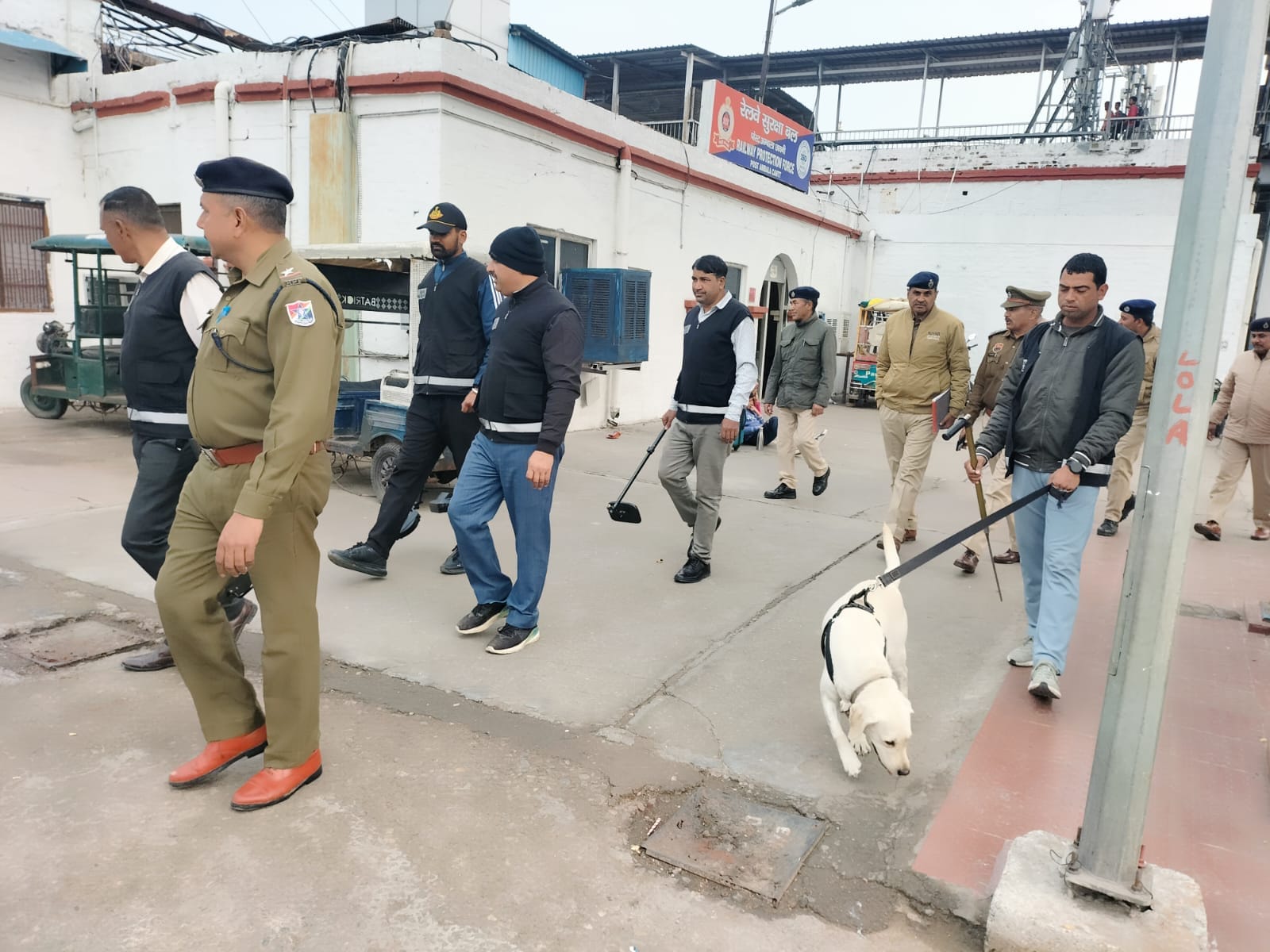 Fire In The Shop Caused Loss Of Lakhs - Rishikesh News - Rishikesh News ...