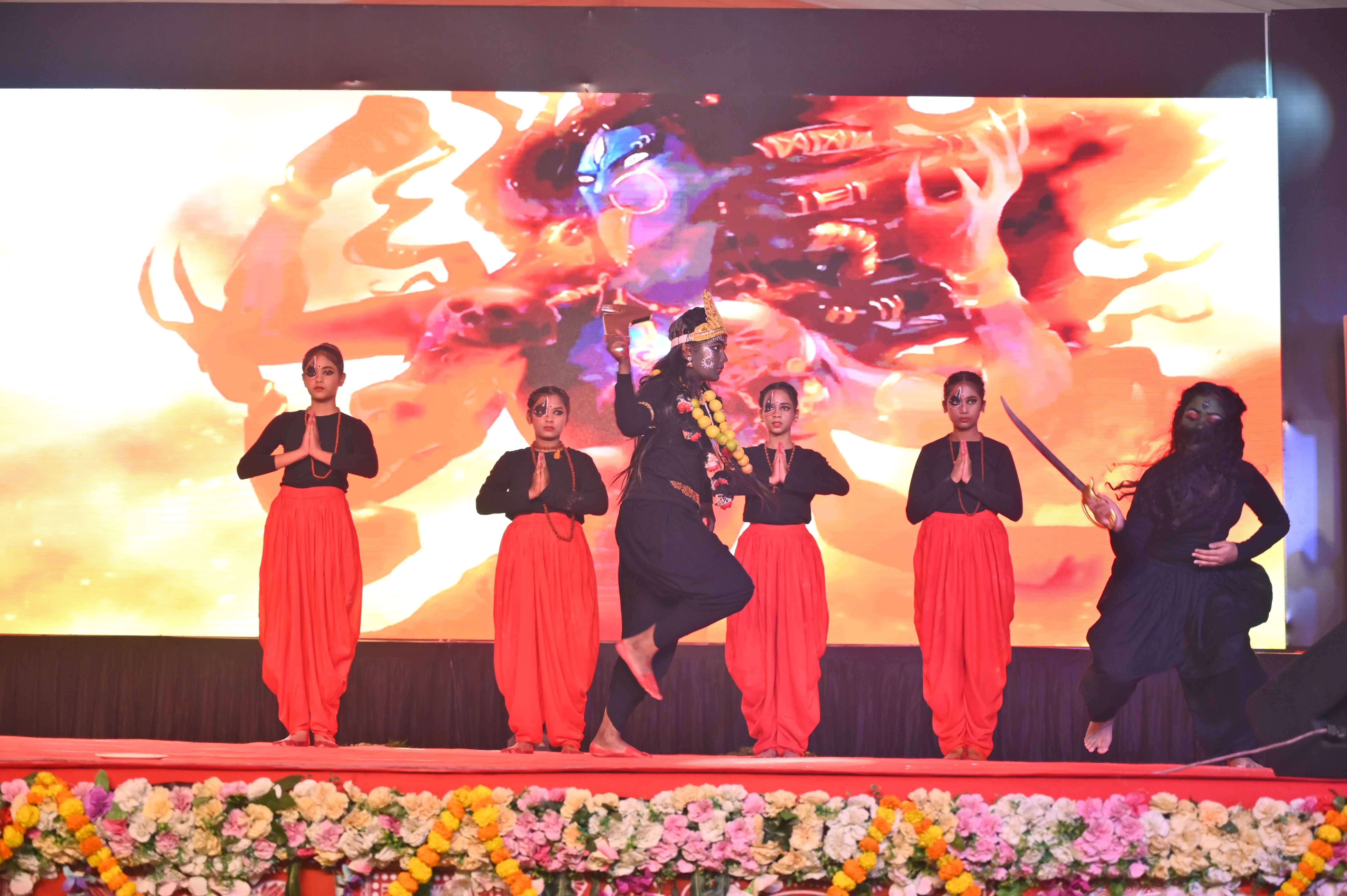 Neeraj Chufal's Pahari Songs, Parat And Tandi Dance Captivated The ...