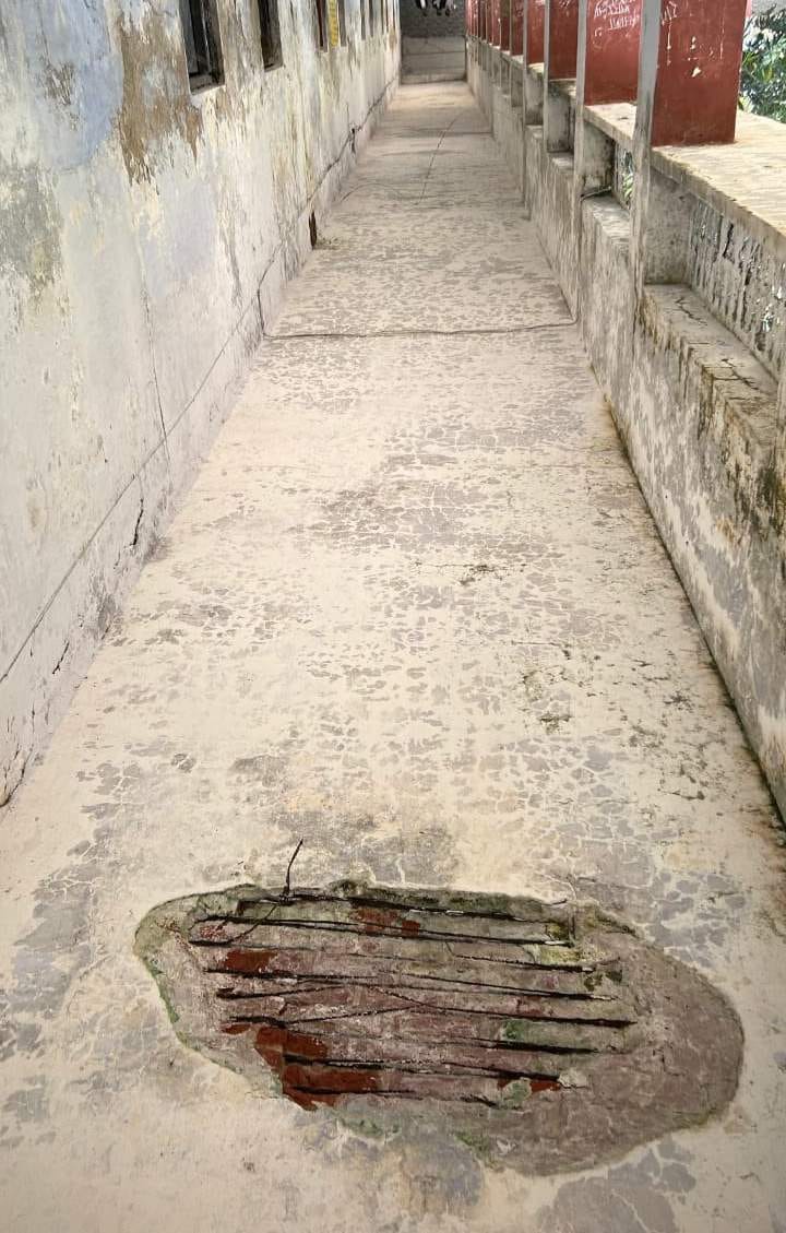 The 70-year-old Inter College Building Fell Into Disrepair, With Eight ...