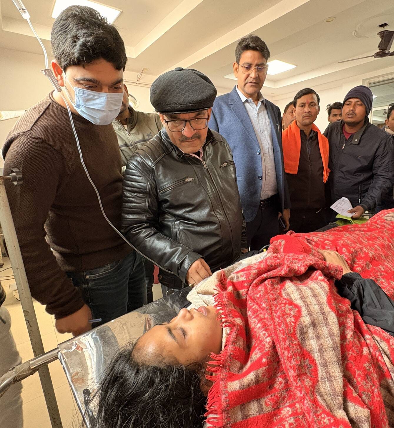 Siddharthnagar News : Two School Buses Collide Head-on, 21 Children ...