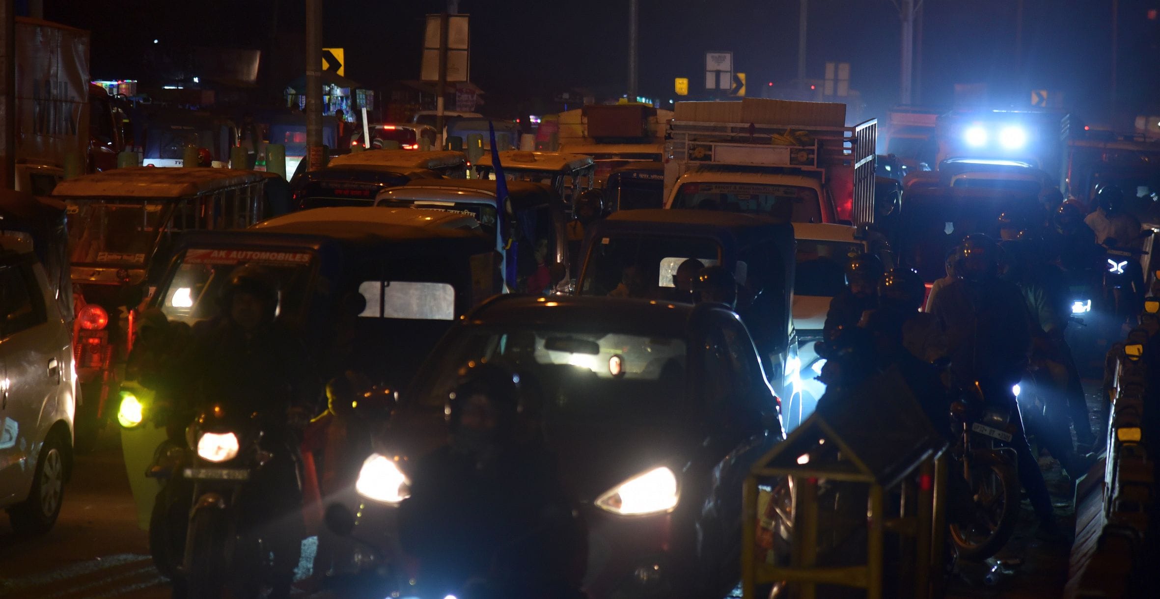 The Police Were Busy Escorting Guests' Vehicles Out, Leaving The Public ...