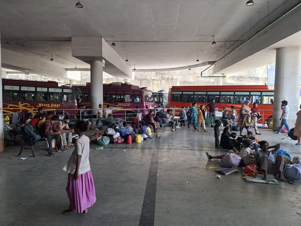 Smart Bus Stand, Bad Condition - Jammu News - Jammu News:जेडीए के खराब ...