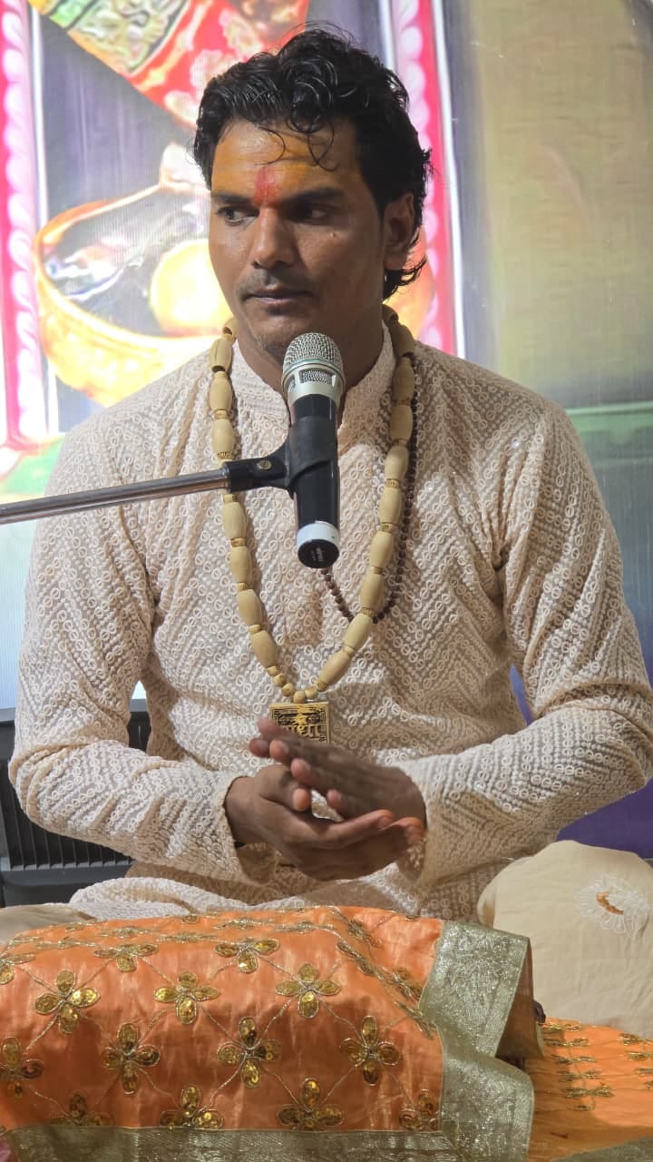 Govardhan Maharaj, Maharaj, A Crown Is Adorned On Your Forehead ...