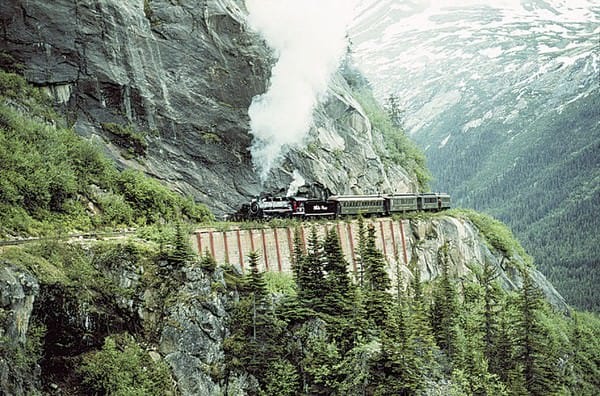 10 Of The Most Dangerous But Spectacular Train Routes, People Travel In ...
