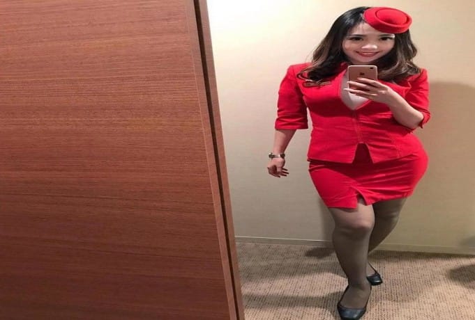 Most Beautiful Flight Attendant Of Airasia Airlines Mabel Goo Photos ...
