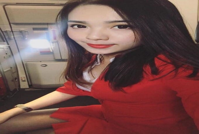 Most Beautiful Flight Attendant Of Airasia Airlines Mabel Goo Photos ...