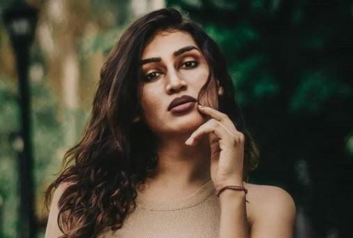 Veena Sendre Wins Miss Transqueen - इस ट्रांसजेंडर को देखकर जल-भुन ...