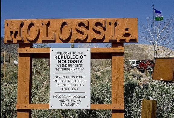 Know The Story Of Molossia Where 33 Citizens Live With Its Own Rules ...
